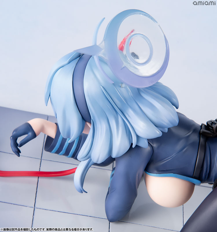 ท่าหมา? Figure นักเรียน Ako เวอร์ชั่น Memorial Lobby เปิดให้จองแล้วตอนนี้ ที่ร้าน AmiAmi l Blue ...